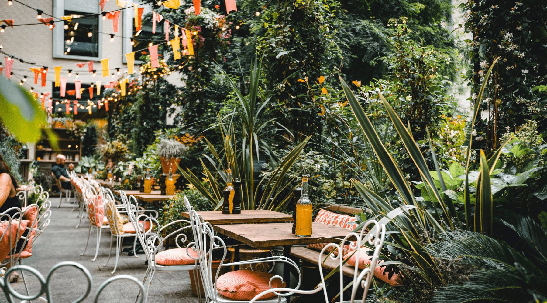 Revitalise Your Café: Spring Preparation Tips – Cashmere Syrups